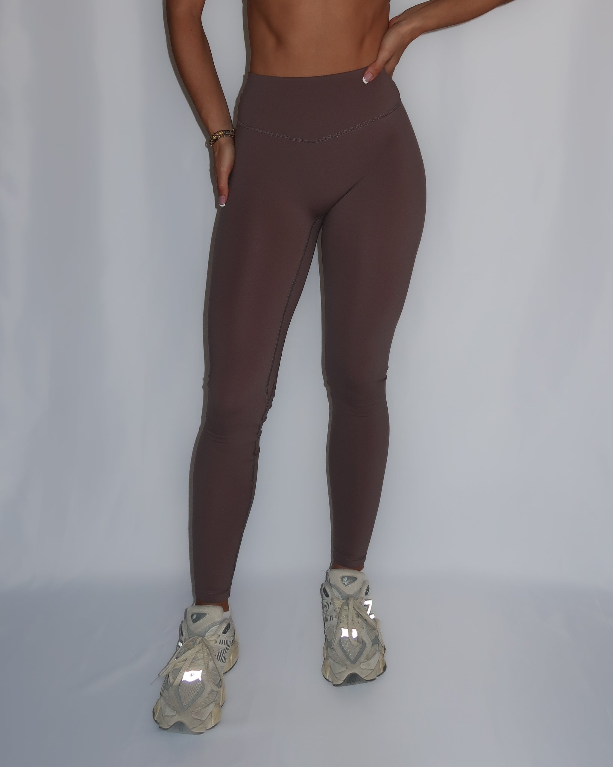 Bridge Pant - SoftSculpt Fabric - Ash Brown